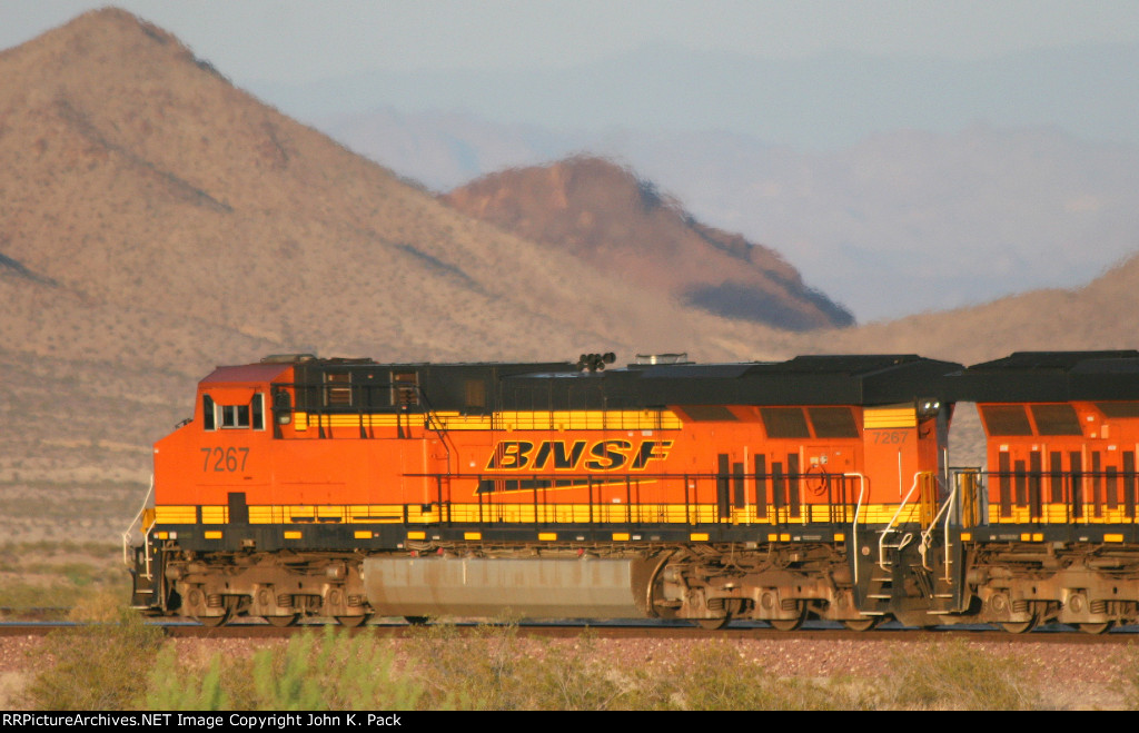 BNSF 7267